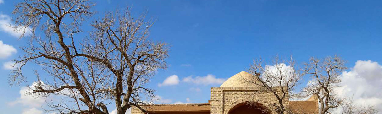 Sheikh Azari Mausoleum | Visit iran