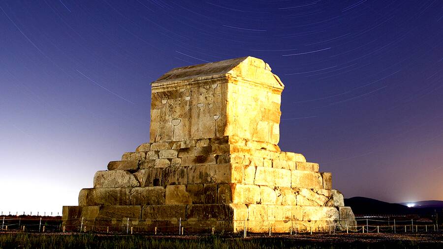 Pasargadae | Visit iran