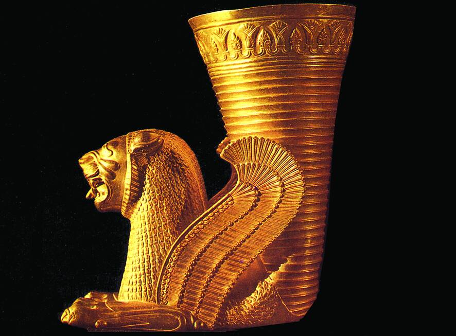 The Ancient Site and Museum of Ecbatana | Visit iran